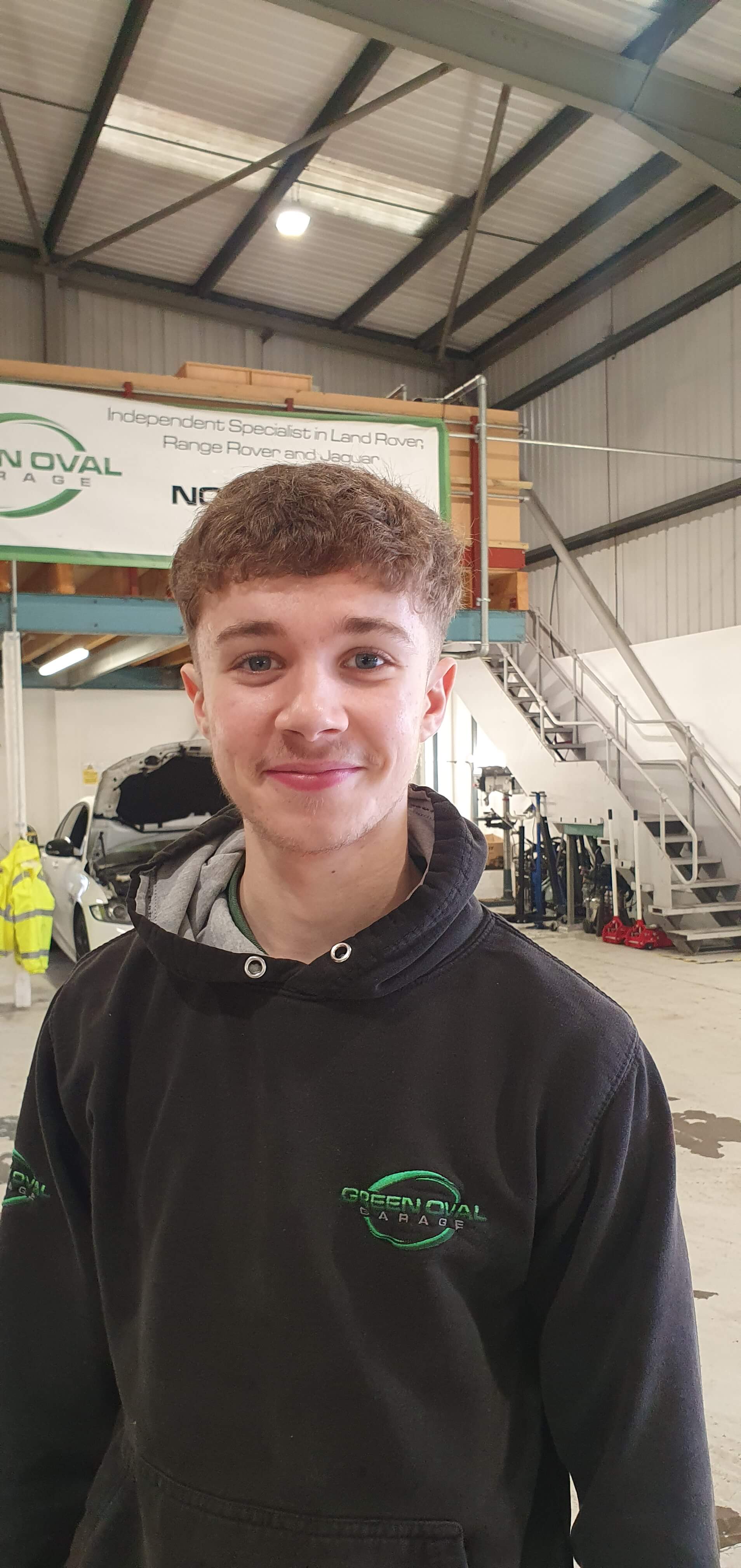 About Land Rover Specialists in Leeds & Wetherby | Green Oval Garage